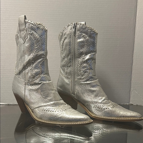 Charles Albert | Shoes | Charles Albert Metallic Heeled Boots | Poshmark